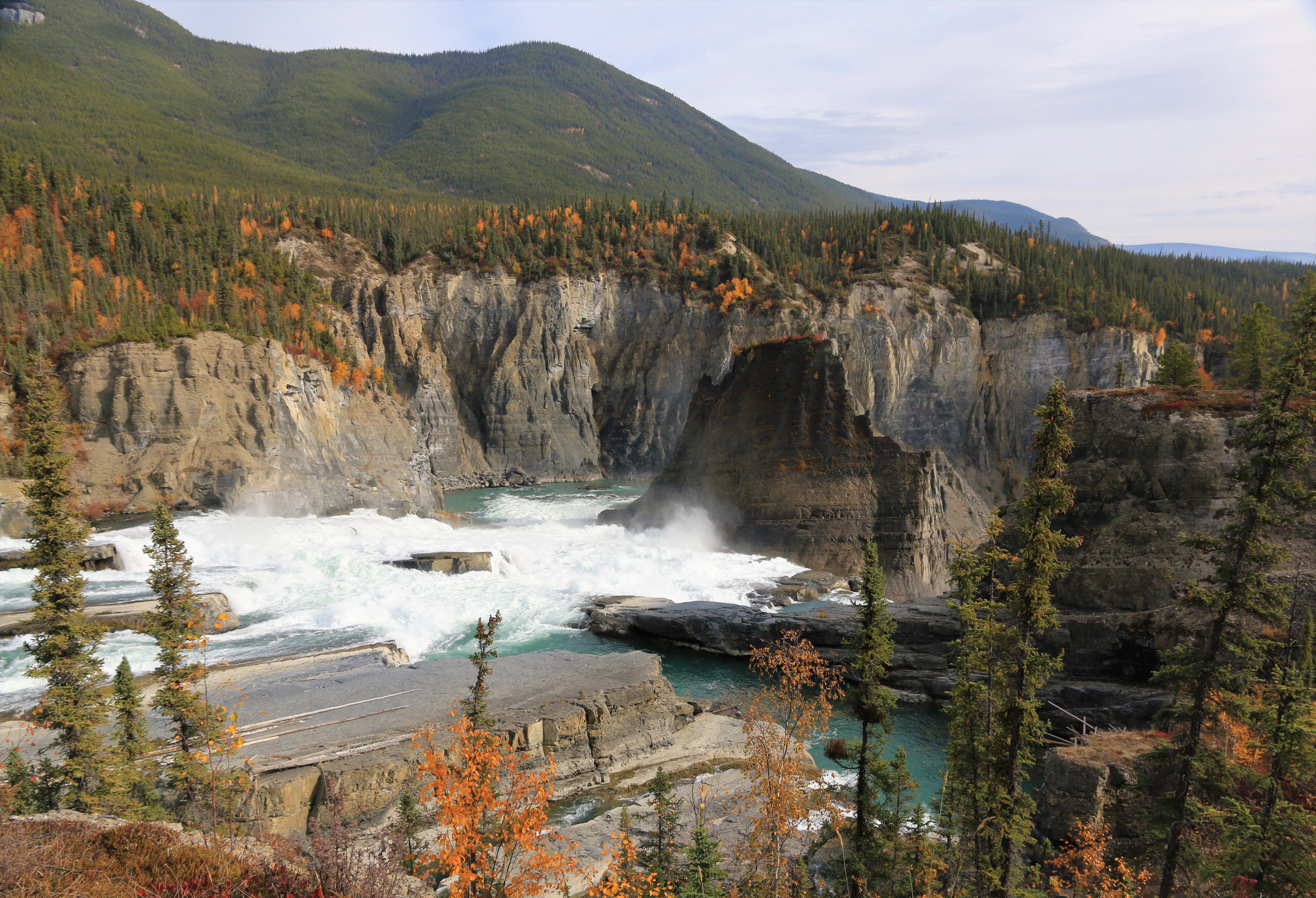 Cheap car rentals in Fort Simpson, Canada | Kiwi.com